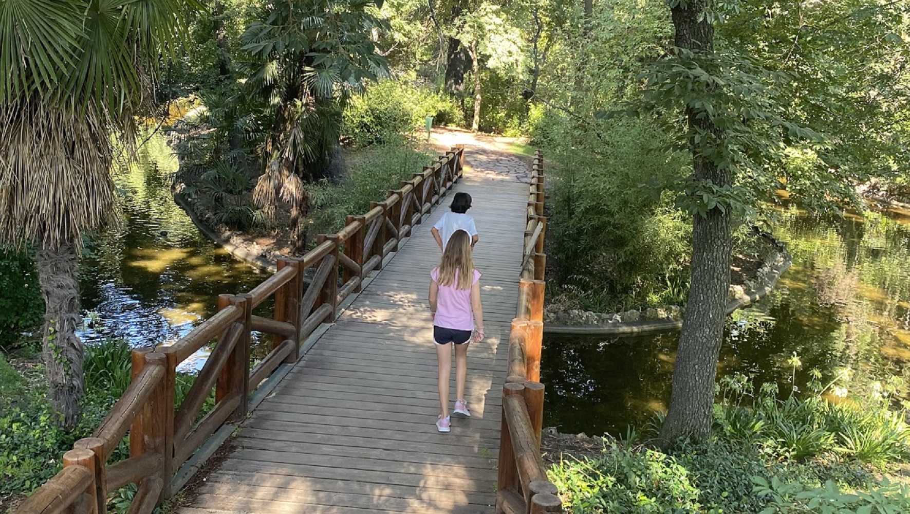 El Retiro de El Fauno, un scape room para niños al aire libre - Madrid con niños, dragones y ...